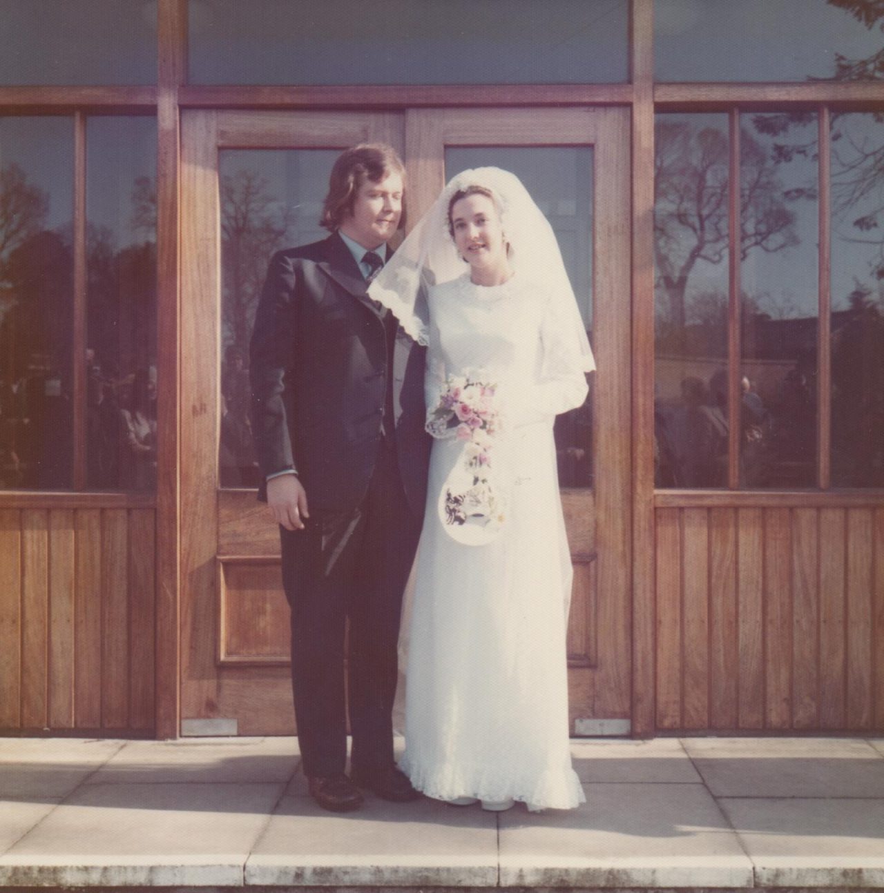 Weddings through the decades: 1970s | Hanami Dream | Cotswolds copywriter