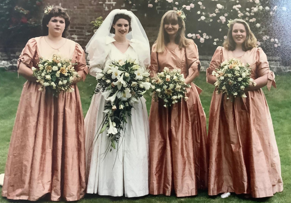 Weddings through the decades: 1990s | Hanami Dream | Cotswolds copywriter