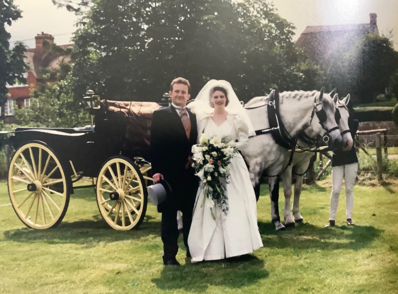 Weddings through the decades: 1990s | Hanami Dream | Cotswolds copywriter
