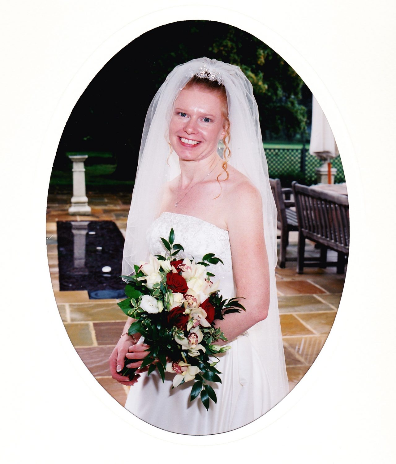 Weddings through the decades: 2000s | Hanami Dream | Cotswolds copywriter